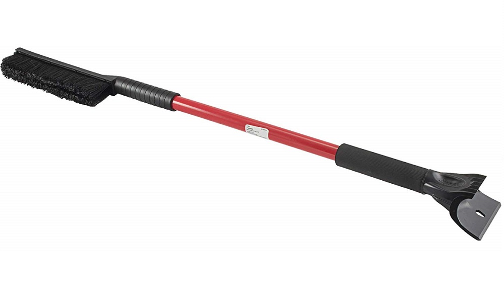 Sub Zero 32 Inch Snow Brush with Ice Chisel Scraper - 13024 | Rural King