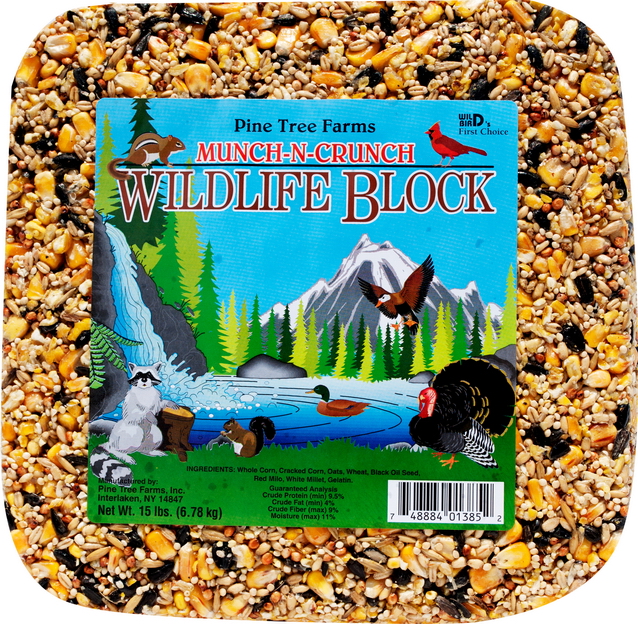 Pine Tree Munch-N-Crunch Wild Life Block - 2996528 | Rural King