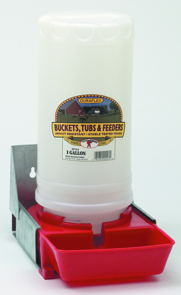 Miller Mfg. 1 Gallon Baby Pig Watering System - BPW4 | Rural King
