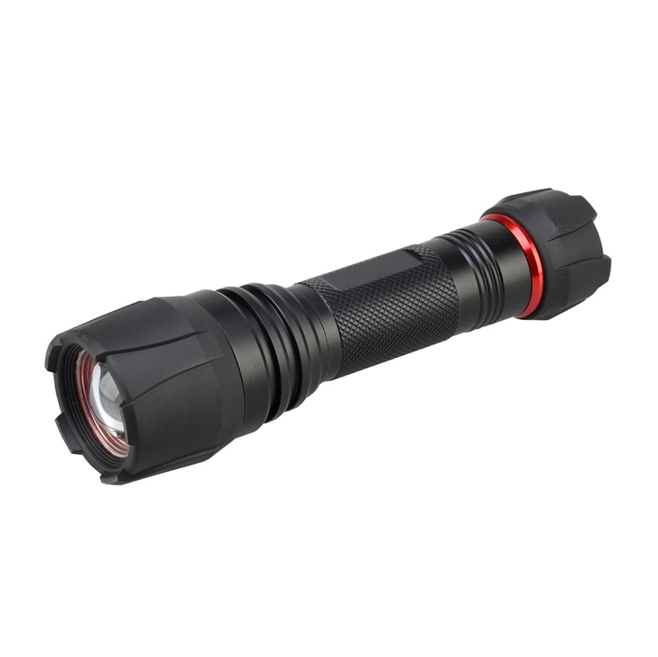 Lincoln Outfitters 1500 Lumens LED Tactical Flashlight 66328 | Rural King