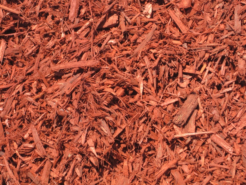 Red Colored Mulch, 2 Cubic Feet | Rural King